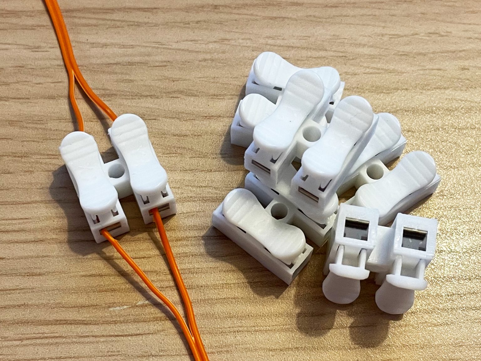 Sprung Wire Connectors | Wireless Fireworks